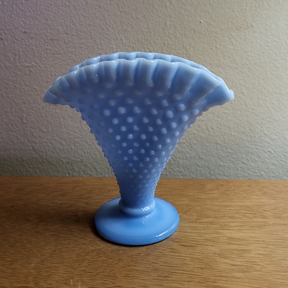 Fenton | Art | Fenton Blue Hobnail Glass Vase | Poshmark